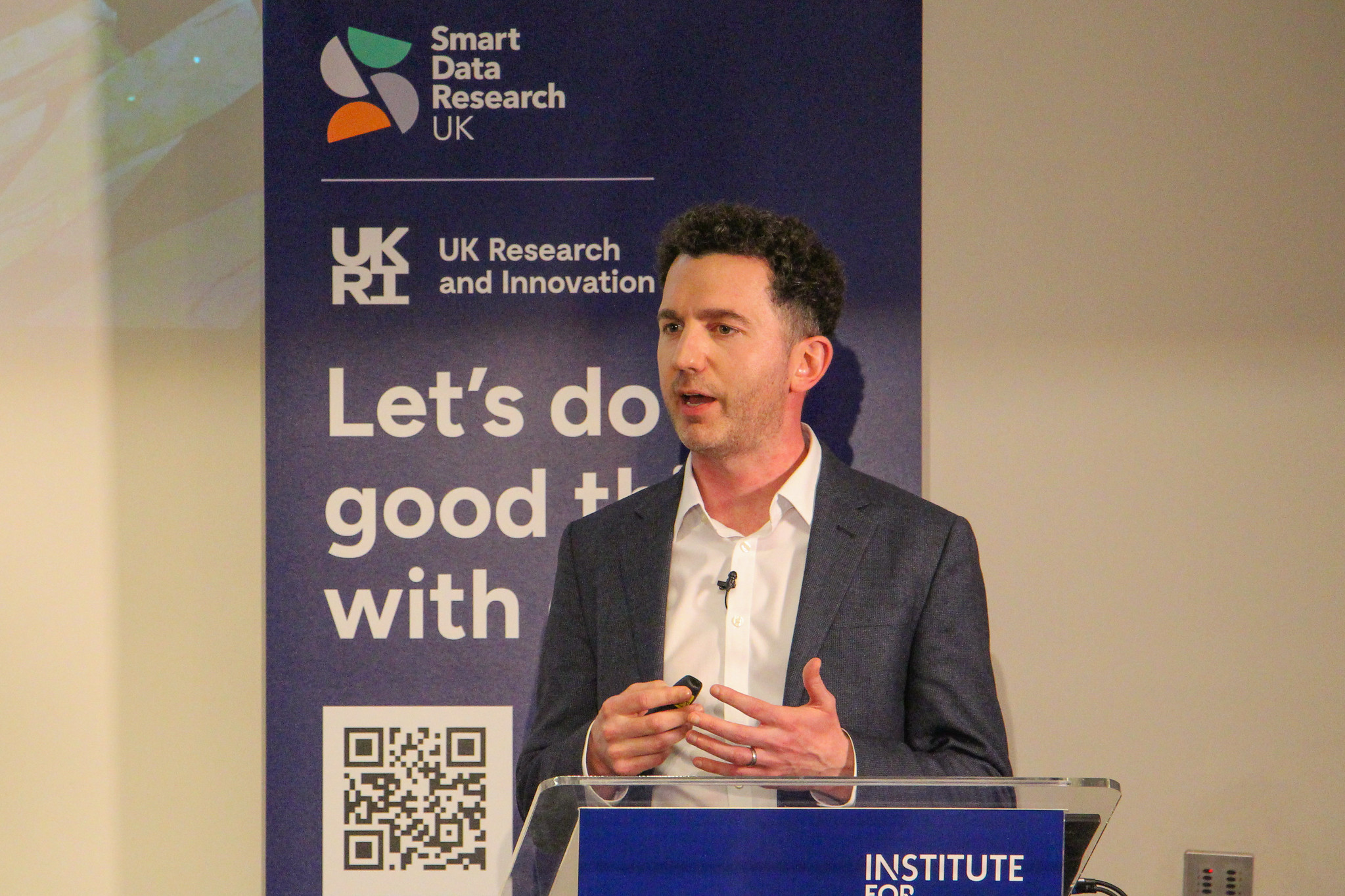 The potential of smart data research - Smart Data Research UK